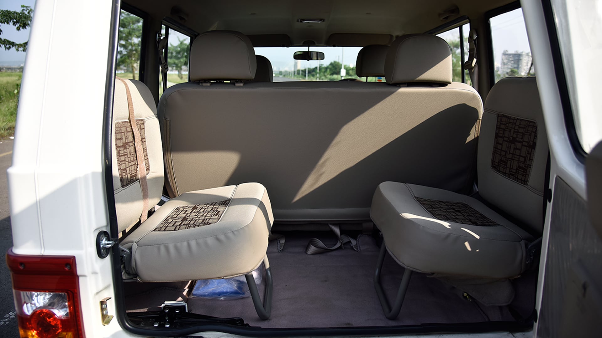 Mahindra Bolero 2016 Power+ SLE Interior Car Photos - Overdrive