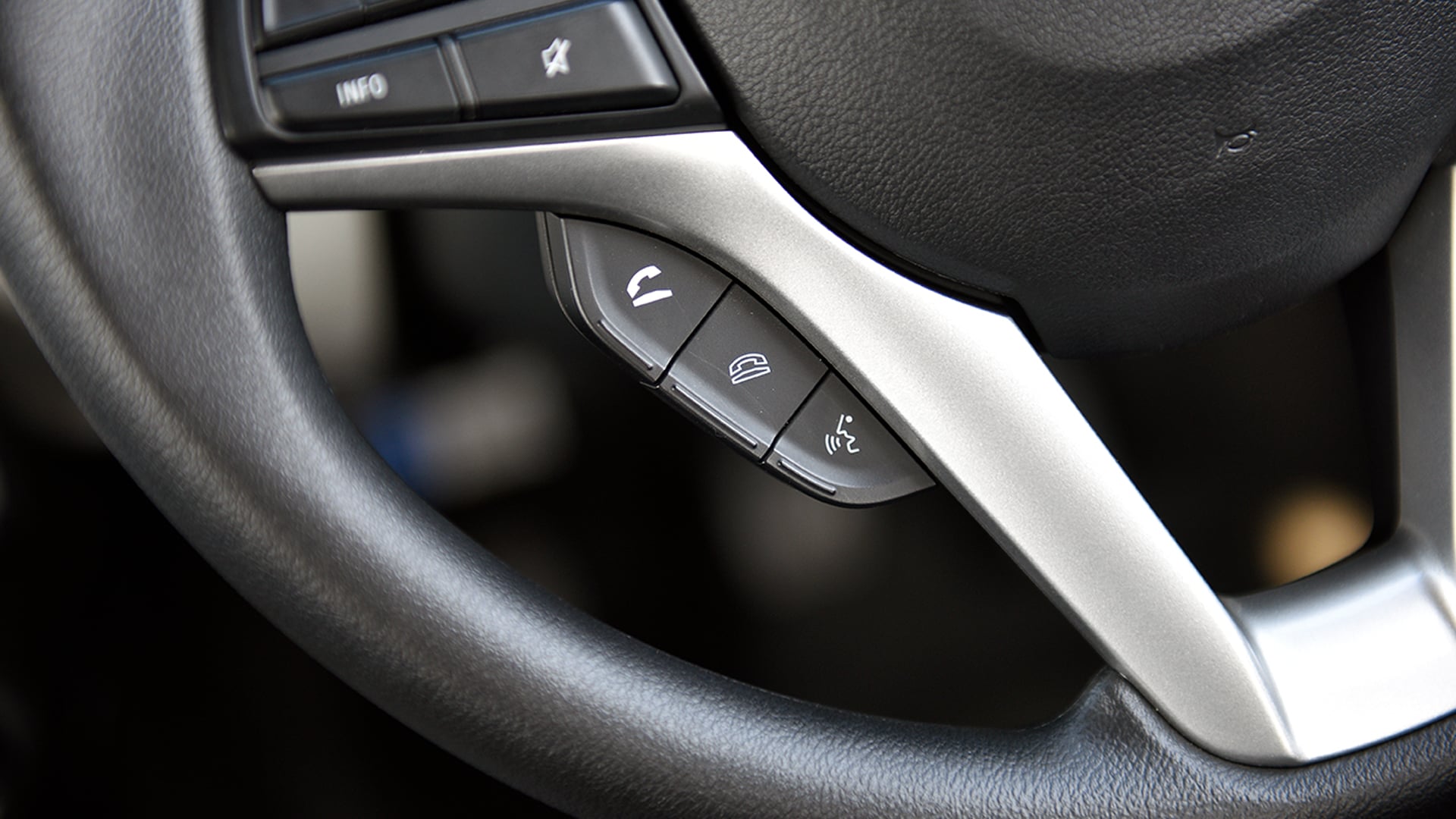 Maruti Suzuki Ignis 2017 Alpha Petrol Interior Car Photos - Overdrive