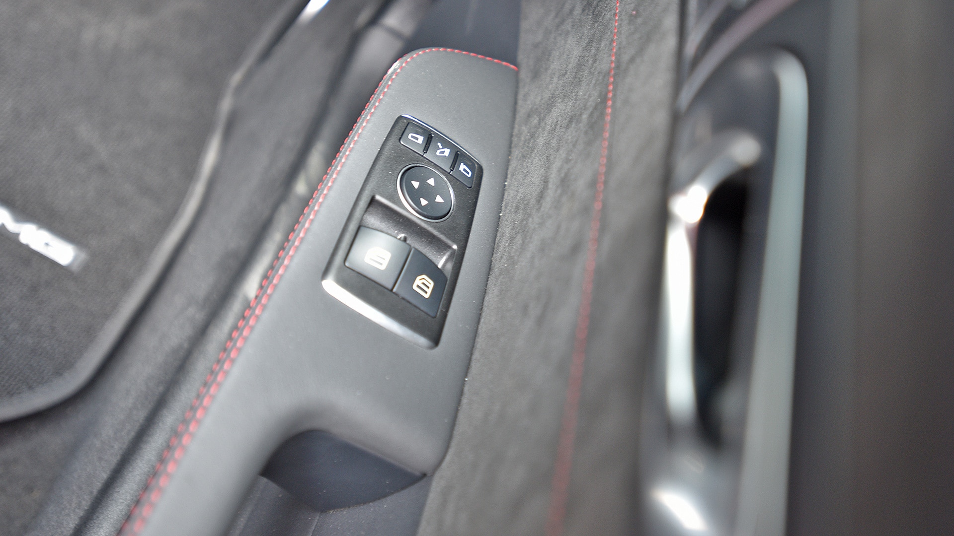 Mercedes Benz AMG GT 2017 Roadster Interior Car Photos - Overdrive