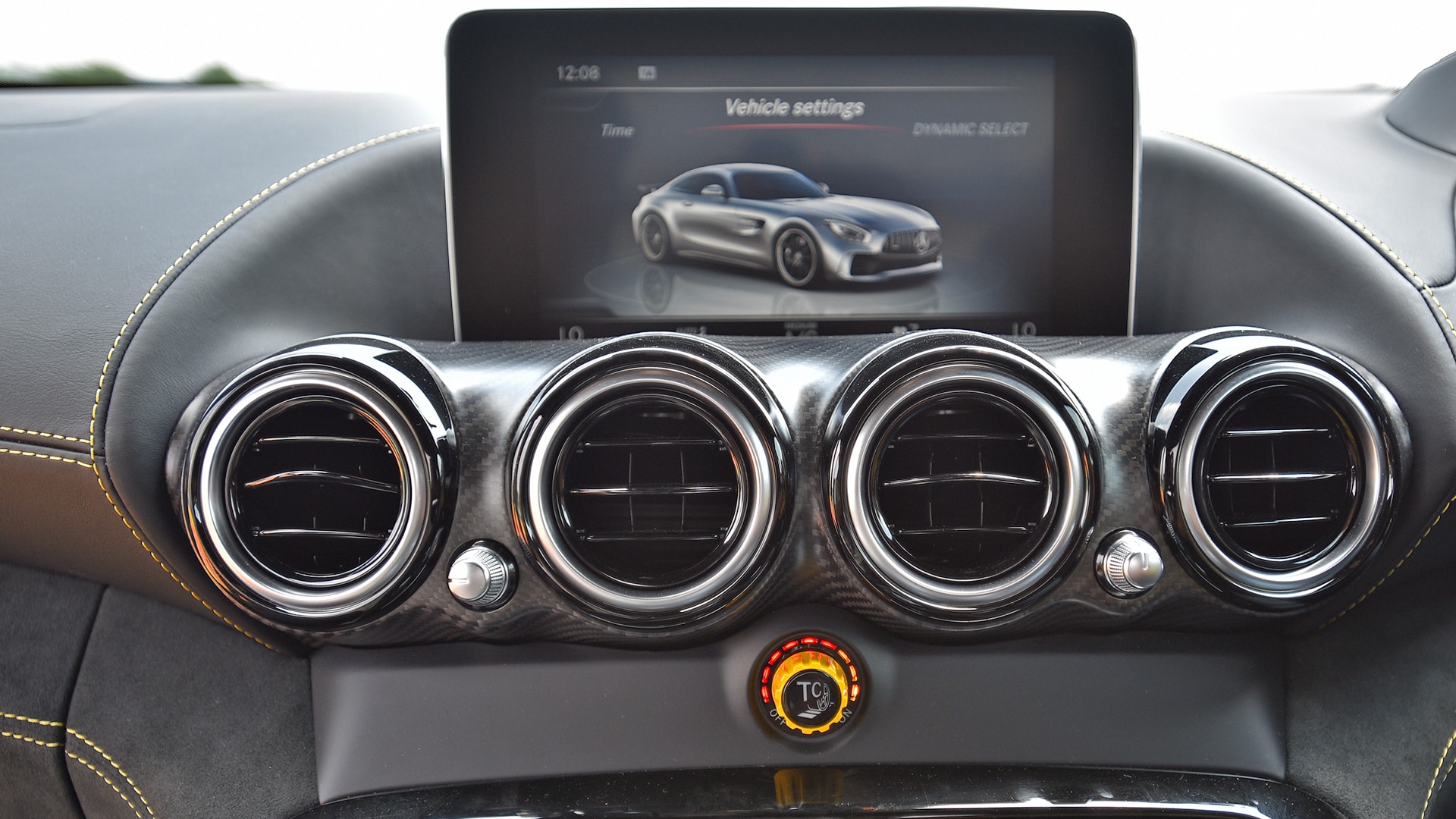 Mercedes Benz AMG GT 2017 R Interior Car Photos - Overdrive