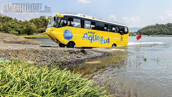 A ride in the AmphiCoach GTS-1 Aqua Bus - Overdrive