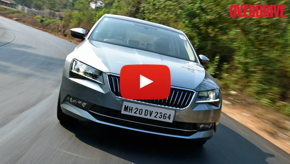 Video: 2016 Skoda Superb first drive review - Overdrive
