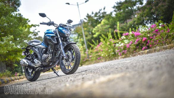 2017 Yamaha FZ25 road test review - Overdrive