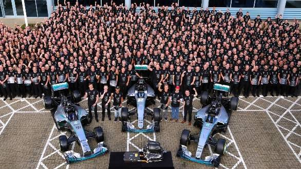 How Mercedes-AMG F1 powertrain engineers are helping save lives - Overdrive