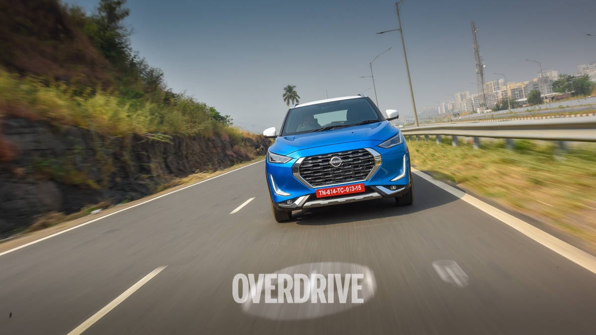 Nissan's mirror-bore coating engine tech explained - Overdrive