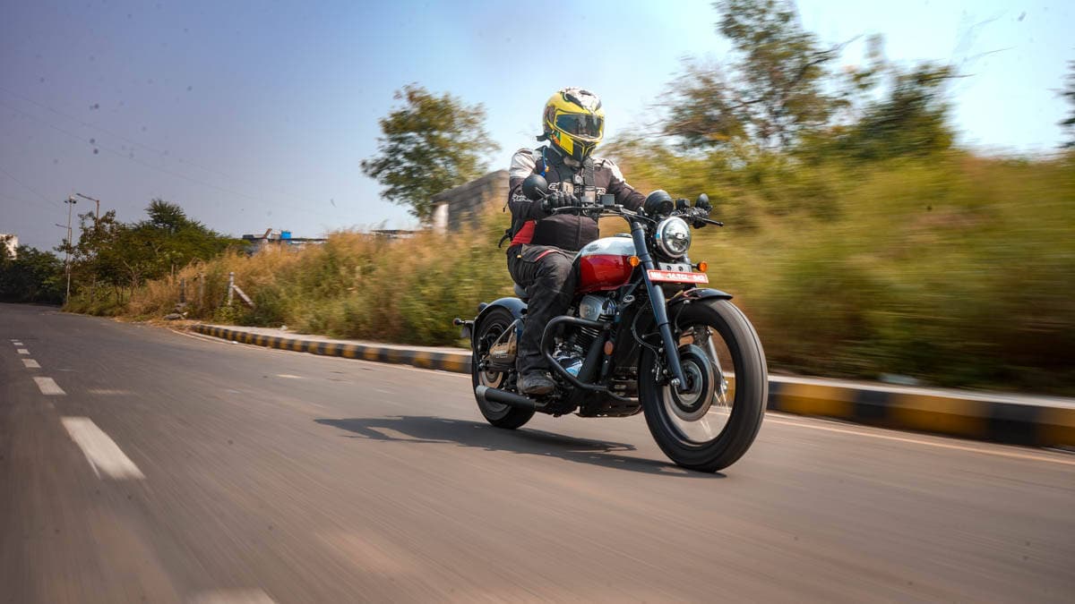 Jawa 42 Bobber first ride review - Overdrive
