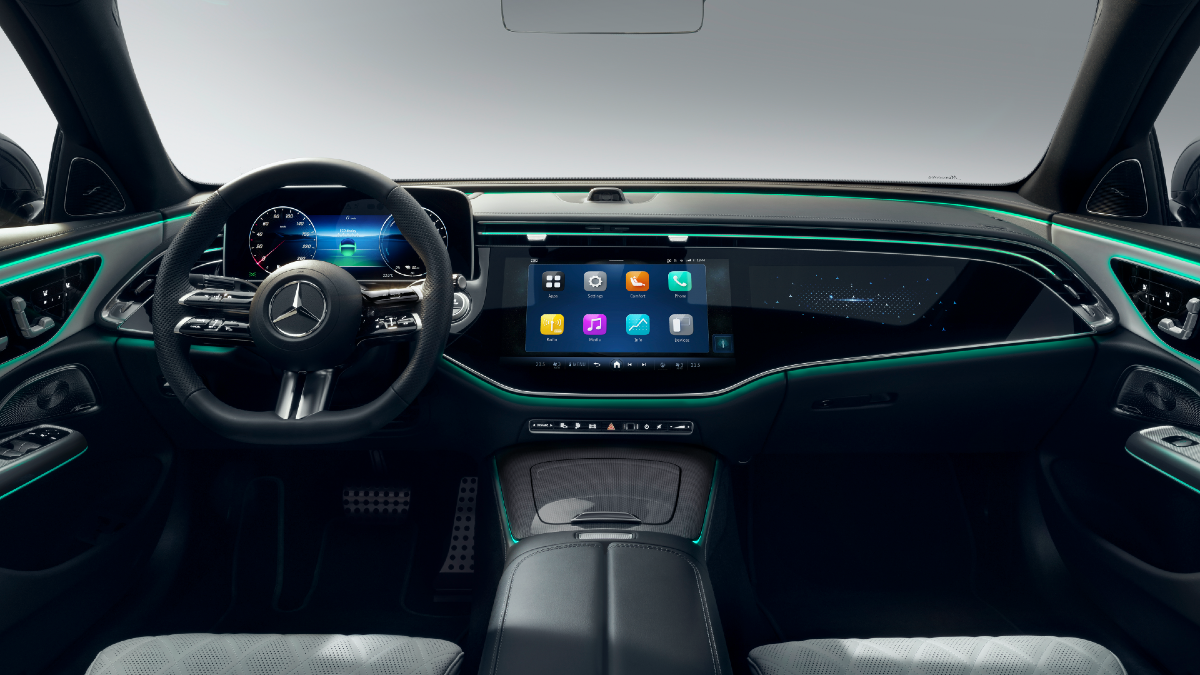 Mercedes-Benz previews MBUX Superscreen of new-gen E-Class - Overdrive