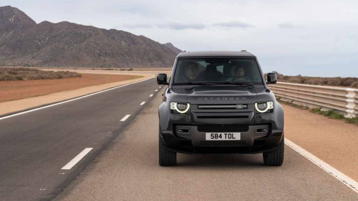 Updated Land Rover Defender unveiled - Overdrive