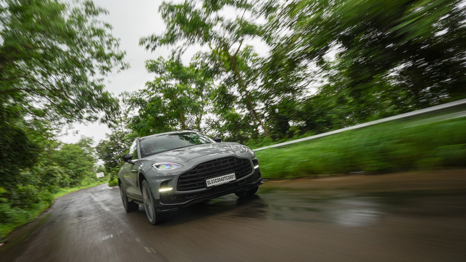 2025 Aston Martin DBX 707 Review. The Devil Wears Alcantara! - Overdrive